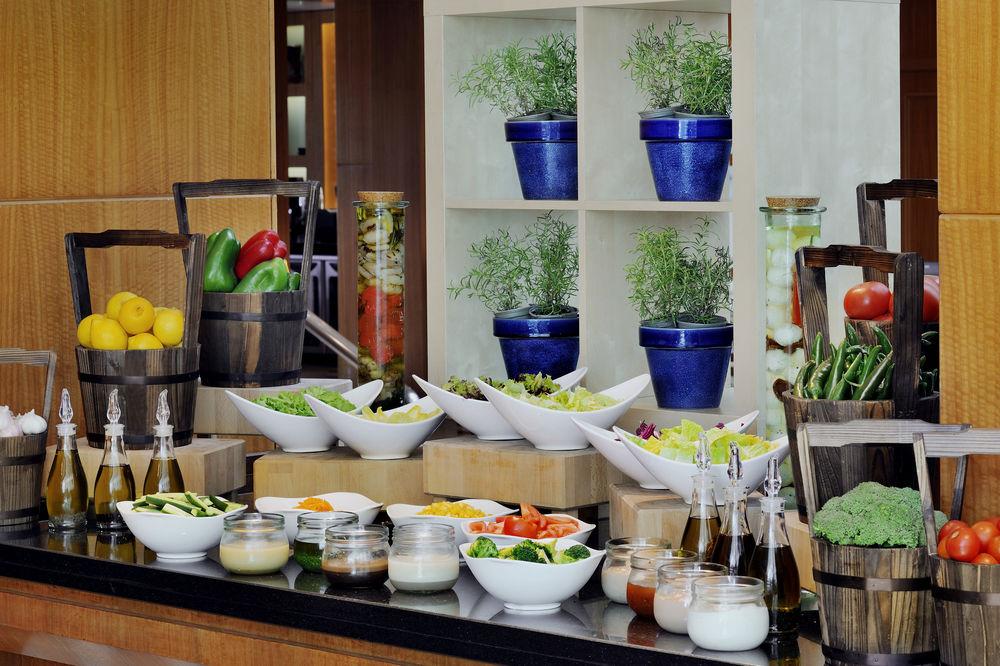COURTYARD BY MARRIOTT KUWAIT CITY HOTEL