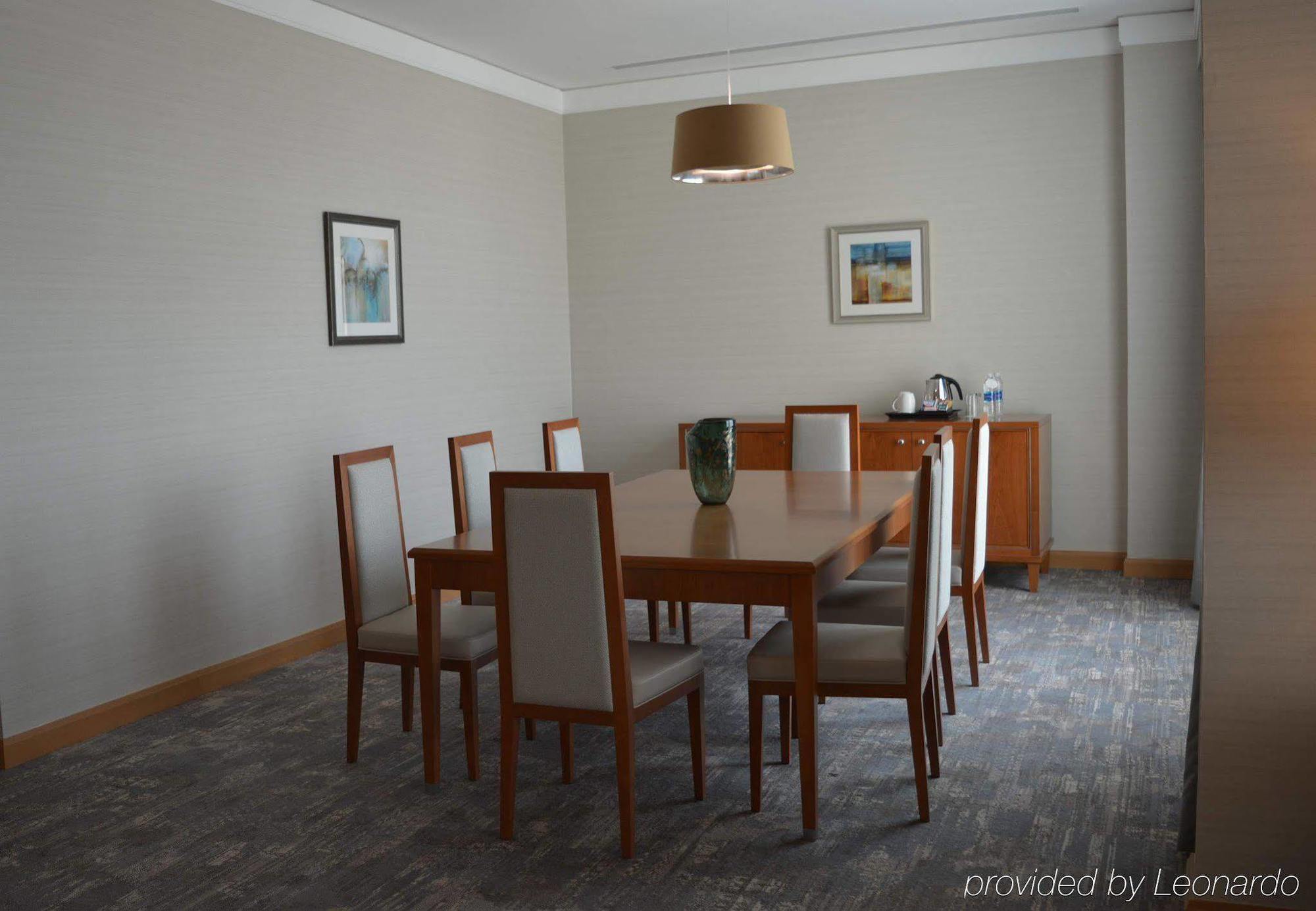 COURTYARD BY MARRIOTT KUWAIT CITY HOTEL